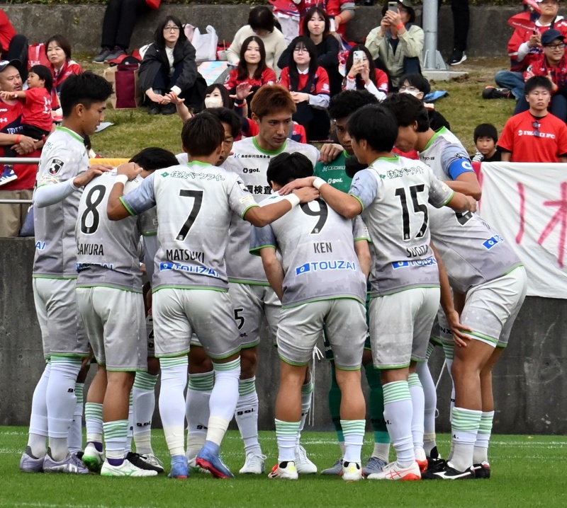 【フォト】藤枝MYFC、いわきFCに1-3で敗れる ＜J2リーグ第35節＞ - Yahoo! JAPAN