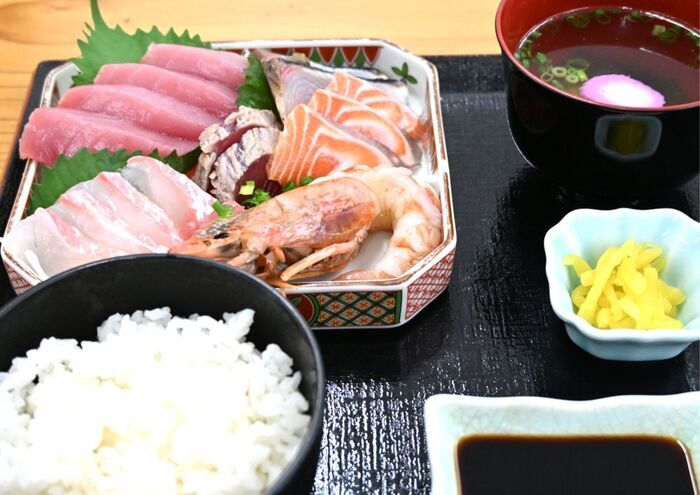 獲れたて魚で贅沢ランチ！「さかなの森澤 マル祐」 高知県土佐市 - Yahoo! JAPAN